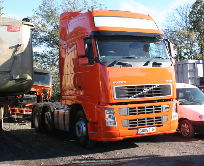 Two more Volvos for M Way - news from Lorryspotting.com