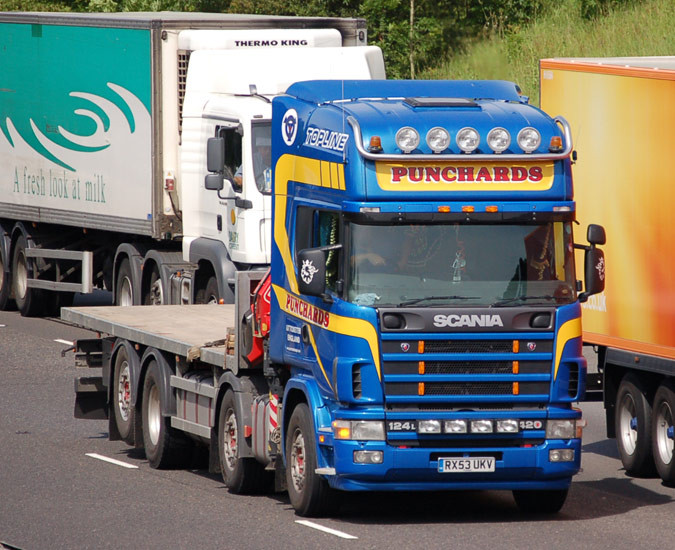 Rare Scania ! - news from Lorryspotting.com