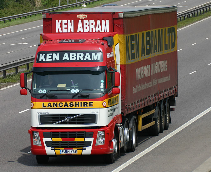 One of my favourites - news from Lorryspotting.com