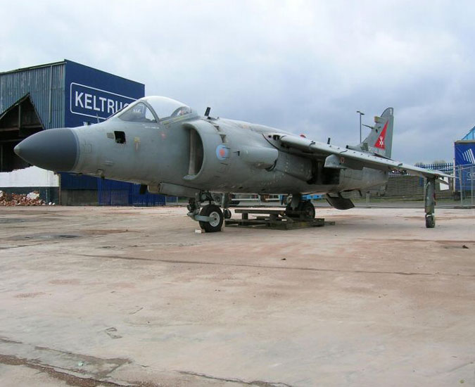 Harrier jump jet for sale ! - news from Lorryspotting.com