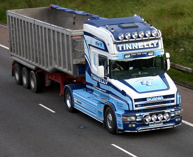 Another cracking fleet from Northern Ireland - news from Lorryspotting.com