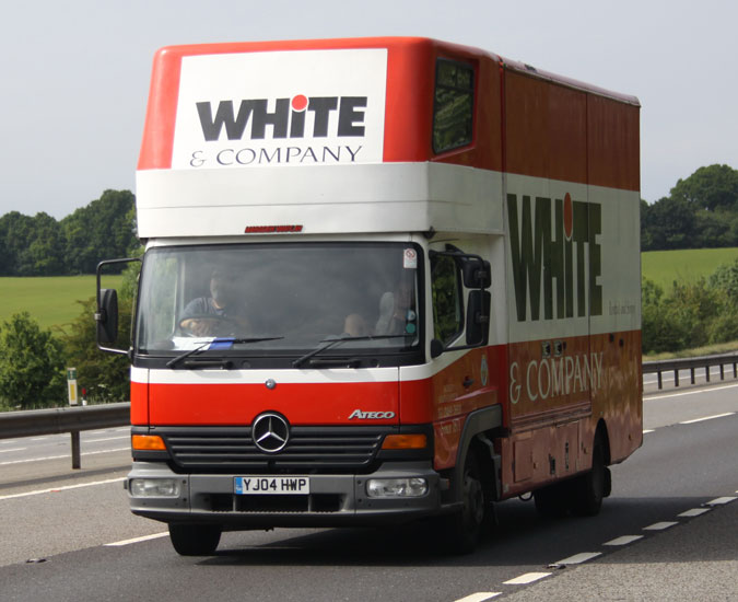 White & Co on the A34 - news from Lorryspotting.com