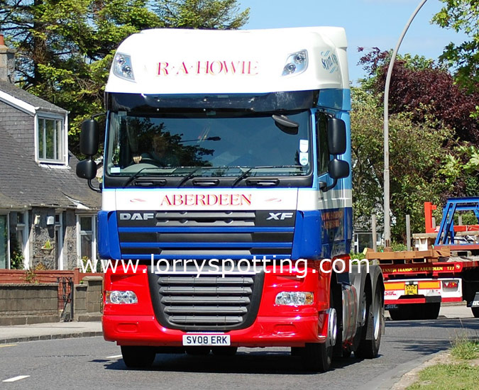 New DAF XF105 for R A Howie - news from Lorryspotting.com