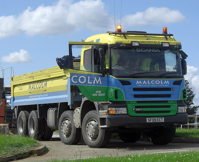 New Scanias for W H Malcolm - news from Lorryspotting.com