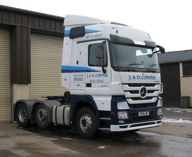 New Merc for J & D Cowper - news from Lorryspotting.com