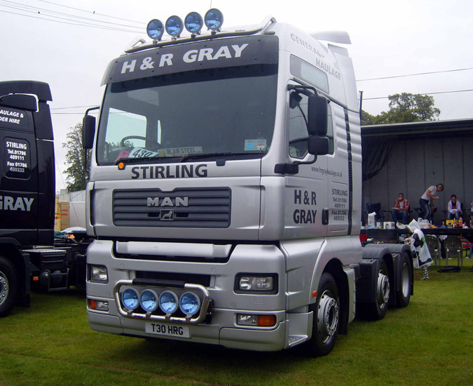 H & R Gray join LS database - news from Lorryspotting.com