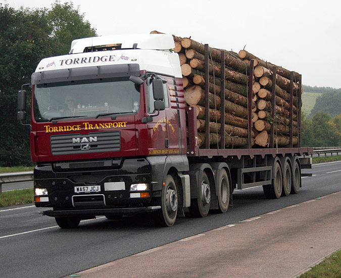 New vehicles for Torridge Transport - news from Lorryspotting.com