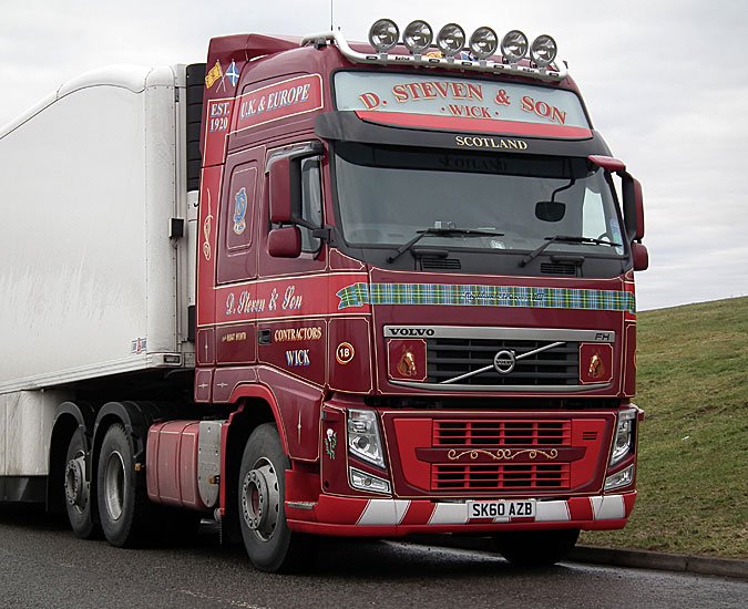New Volvo for D Steven - news from Lorryspotting.com
