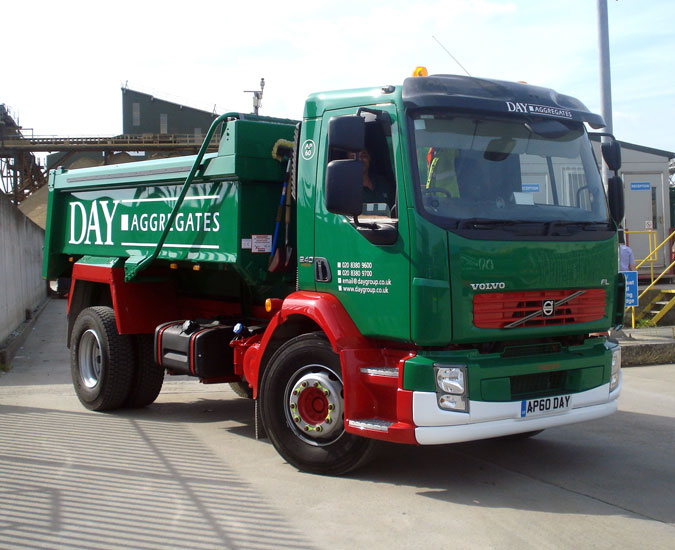 New Volvo FL for Day Aggregates - news from Lorryspotting.com