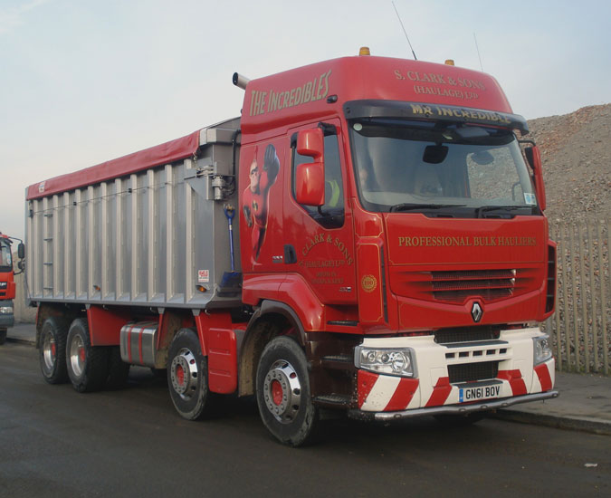 Renault Premium tipper - news from Lorryspotting.com