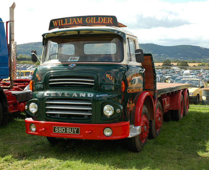 William Gilder vintage vehicle - news from Lorryspotting.com