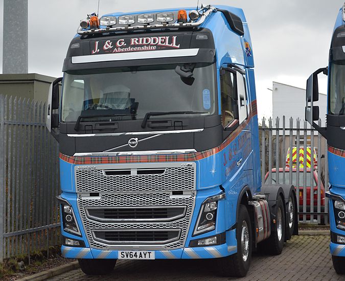 J & G Riddell new Volvos - news from Lorryspotting.com