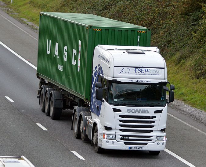 FSEW on the M4 - news from Lorryspotting.com