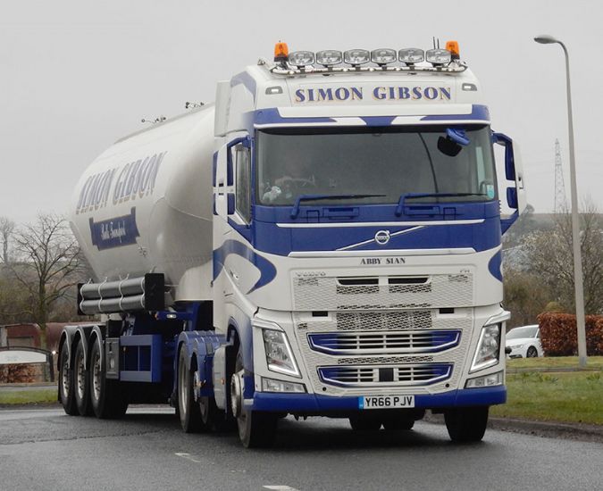 Simon Gibson Bulk Transport - news from Lorryspotting.com