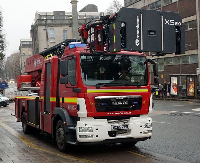 Avon Fire & Rescue Service - news from Lorryspotting.com