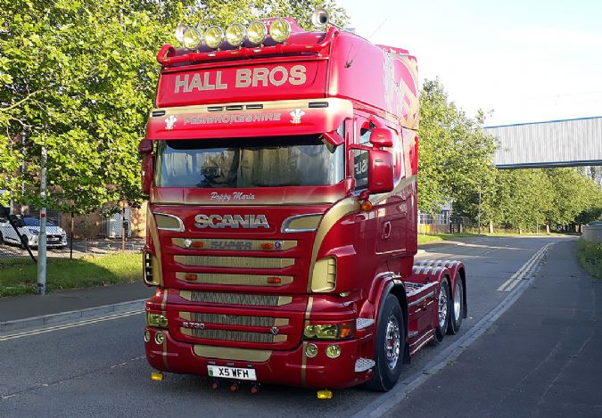 Hall Bros - news from Lorryspotting.com